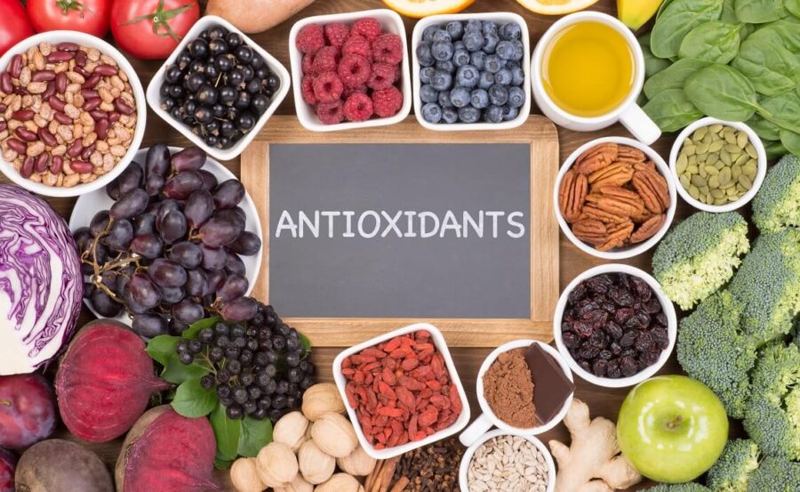 Top 11 Antioxidant-Rich Foods And Their Powerful Health Benefits